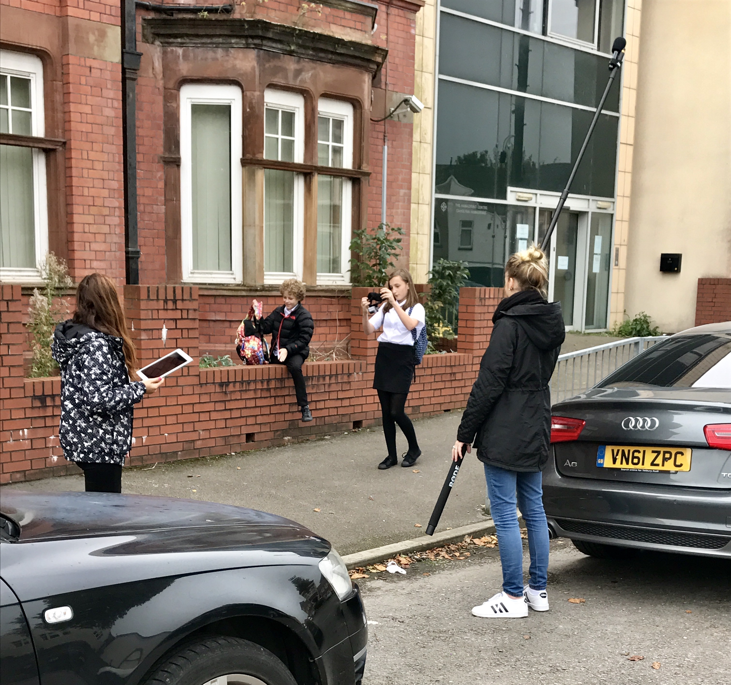 Pawb Yn Wahanol, Pawb Yn Gyfartal - Ymgyrch Gwrth Fwlio Diweddaraf Meic ...